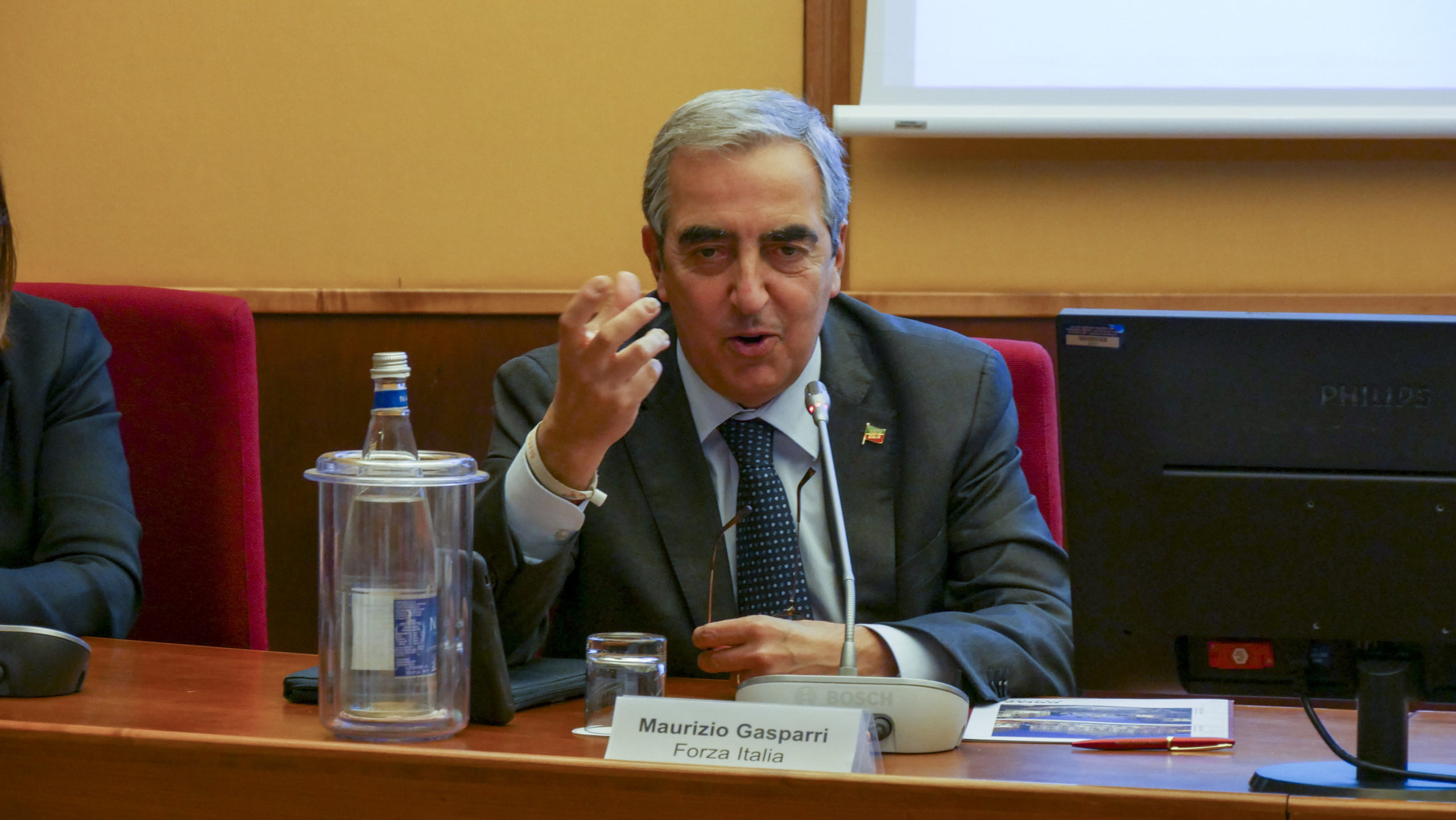 Maurizio Gasparri, Forza Italia: “Rete unica, no a sbilanciamenti di ...