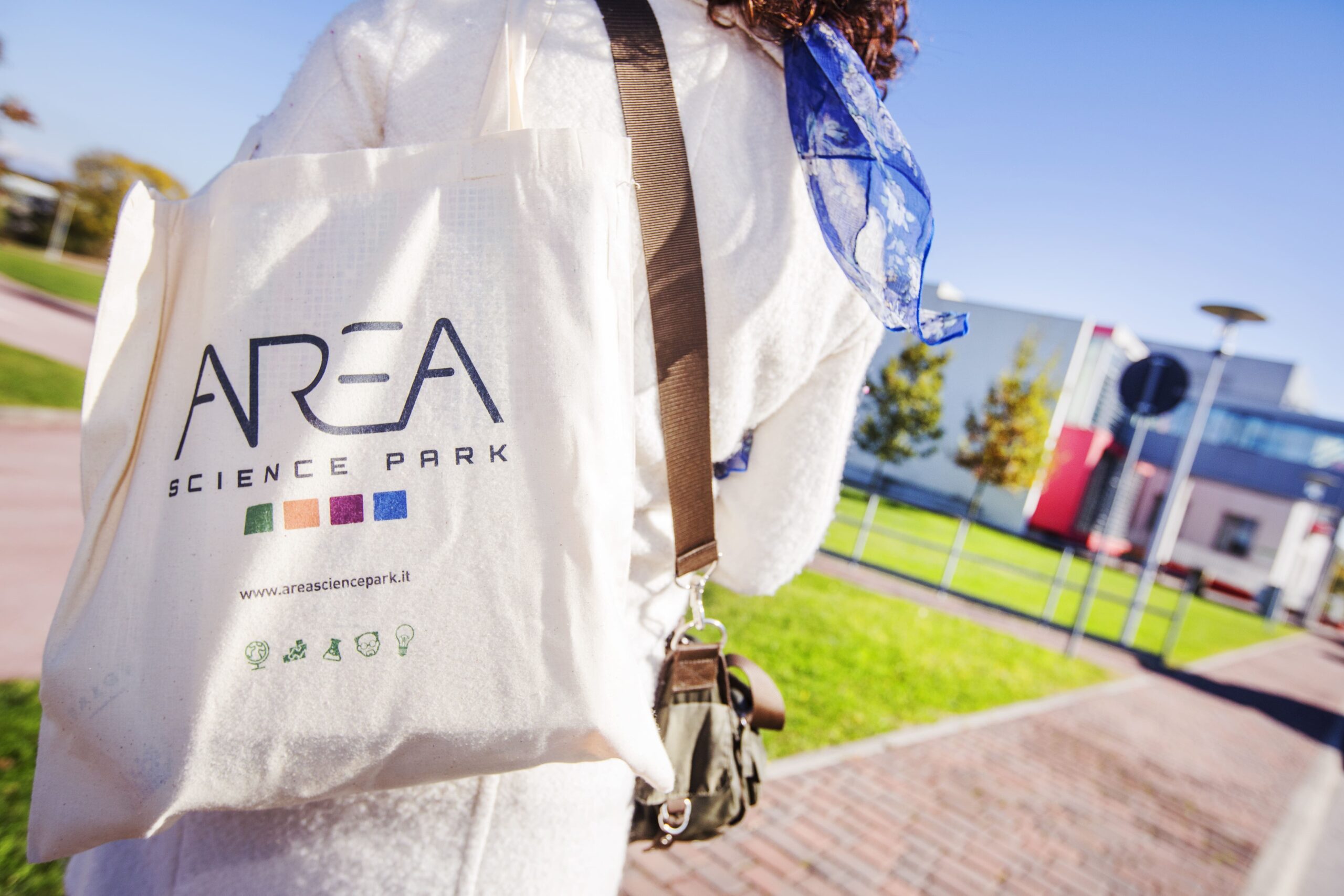 Area Science Park assume 24 ricercatori e tecnolologi